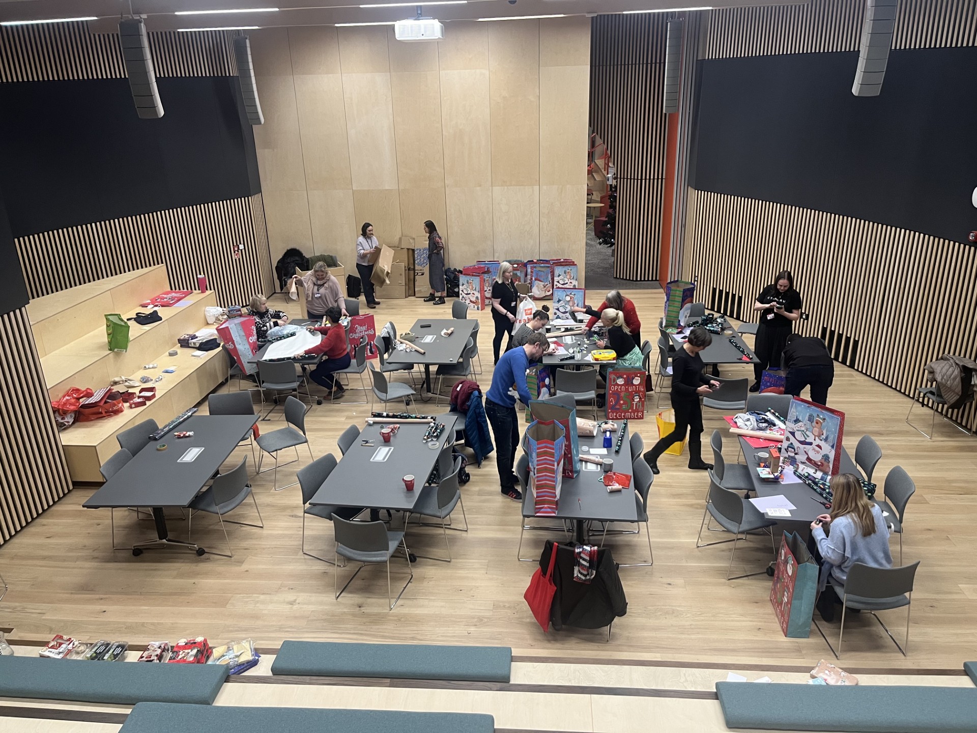 sbarc|spark contributes to Cardiff Christmas Dinner 2024 success - News ...