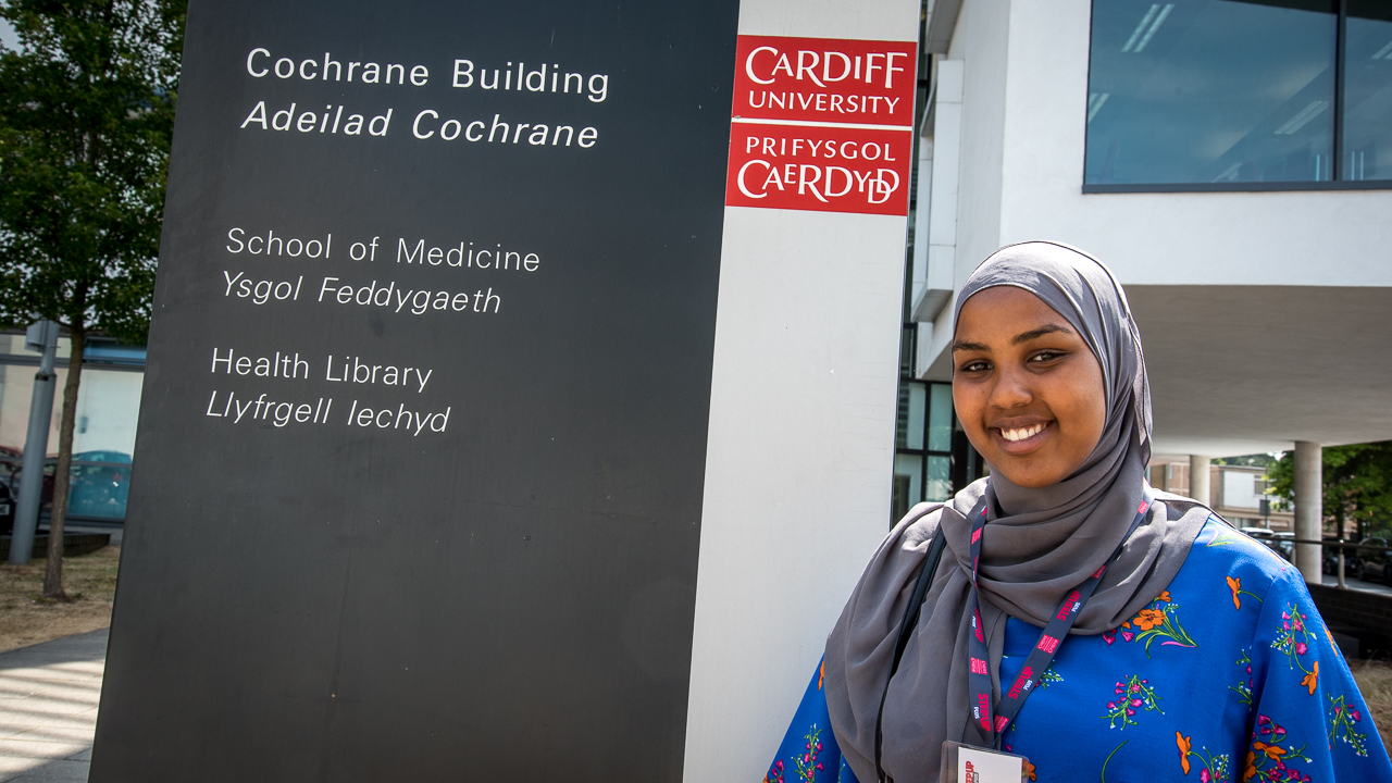 Milestone for revamped programme for pupils - News - Cardiff University