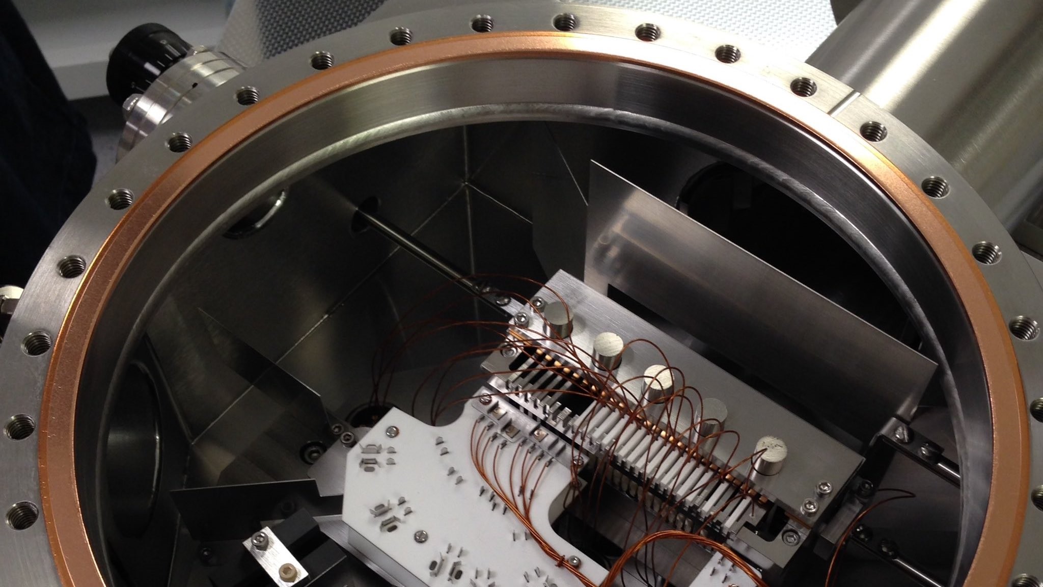 Cardiff EARTH Laboratory for Trace element and Isotope Chemistry ...